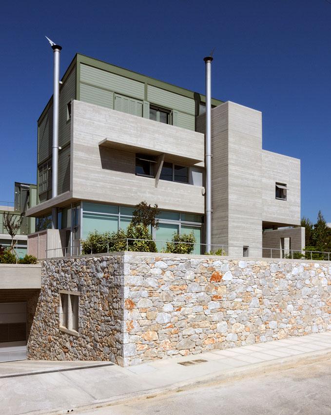 Index - Δύο διώροφες κατοικίες στην Π. Πεντέλη