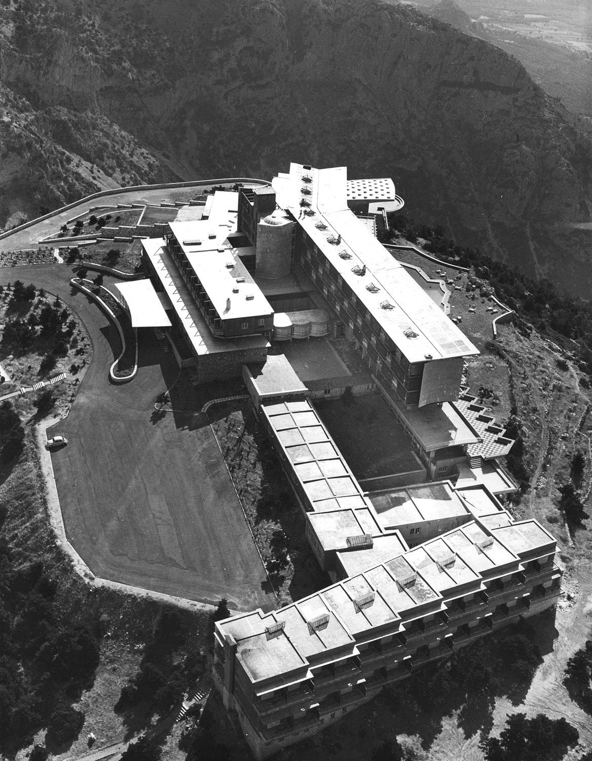 Index - Ξενοδοχείο Mont Parnes