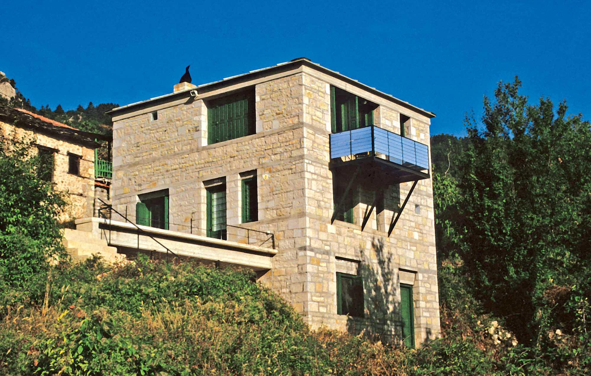 Index - DORIC TOWER _ ΕΞΟΧΙΚΗ ΚΑΤΟΙΚΙΑ ΣΤΗΝ ΟΡΕΙΝΗ ΔΩΡΙΔΑ