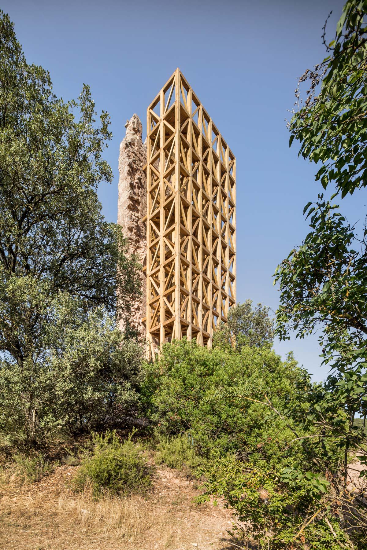 Ανάκτηση του Πύργου της Merola